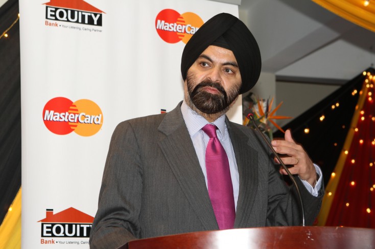 Ajay Banga assume presidência do Banco Mundial para mandato de 5 anos ...