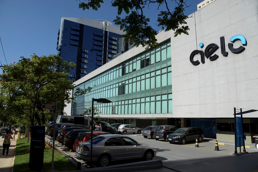 Cielo (CIEL3) anuncia mudança na diretoria de Varejo e Operações