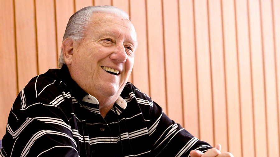 Luiz Barsi: o filho de imigrantes que trabalhou como engraxate e hoje é ...