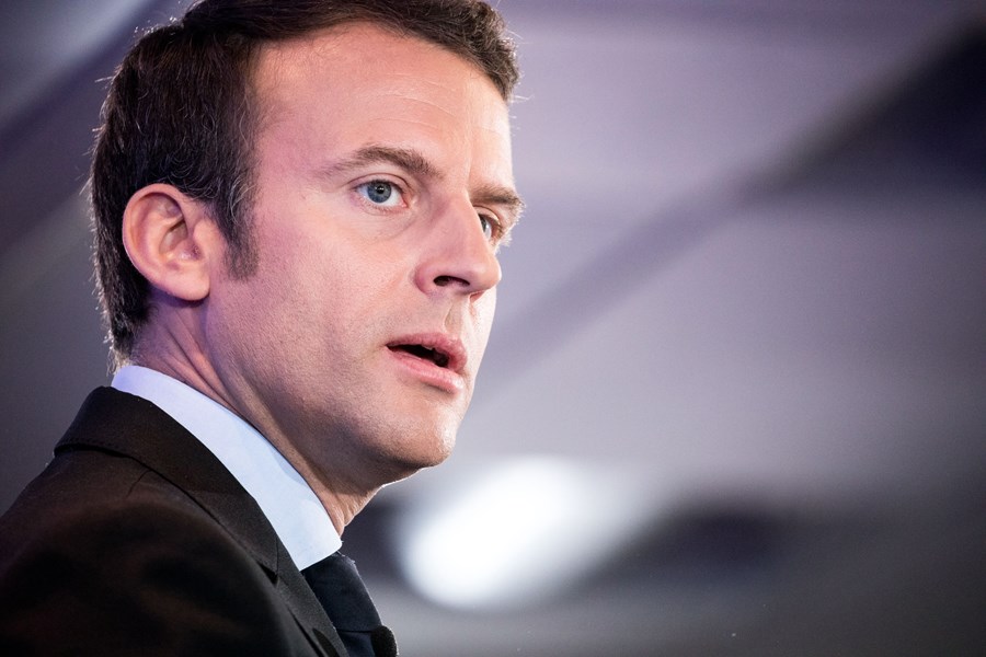 Macron muda nome do “En Marche” e deixa presidência do movimento