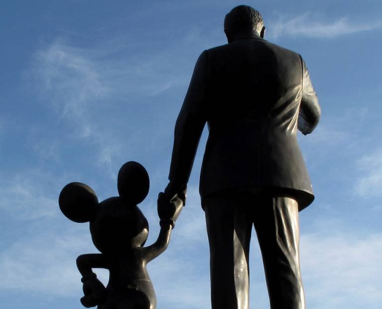 Walter Elias Disney: a fantástica história de sucesso que também ...