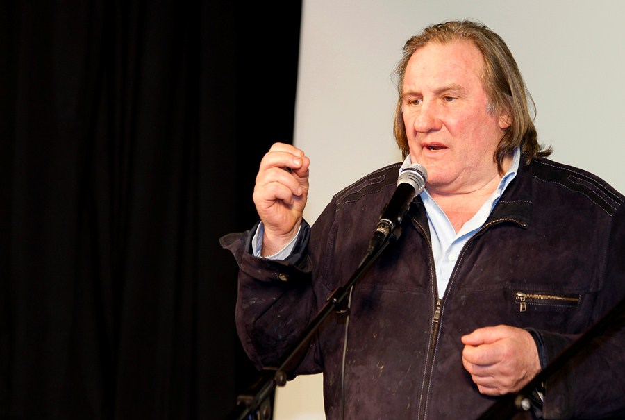 Ator francês cria firma de investimentos na Bélgica para fugir do fisco ...