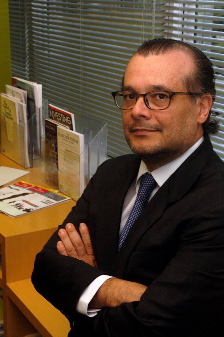 Gustavo Franco deixa o PSDB e filia-se ao Novo; outros economistas ...