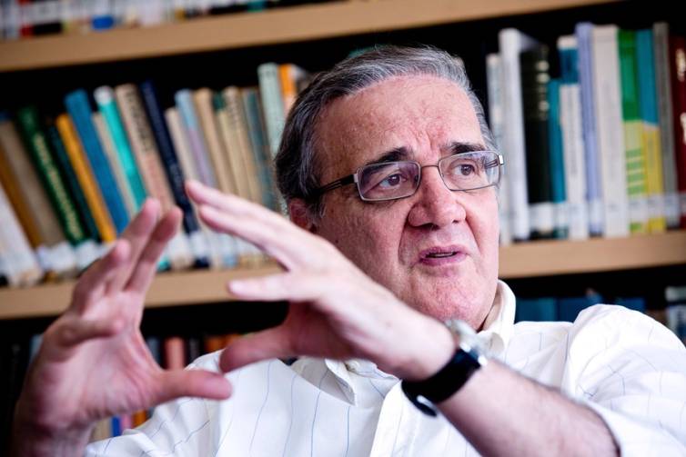Luiz Gonzaga Belluzzo - Tudo Sobre - InfoMoney