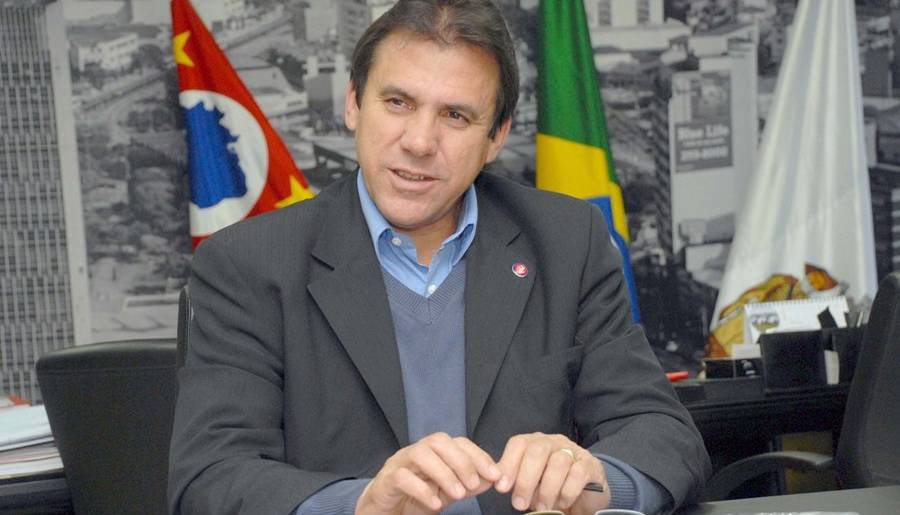 Quem é Luiz Marinho, escolhido por Lula para voltar a ser ministro do ...