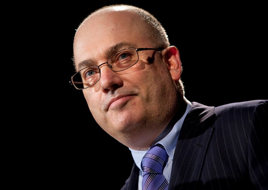 Steve Cohen deixa de negociar na Point72, marcando o fim de uma era