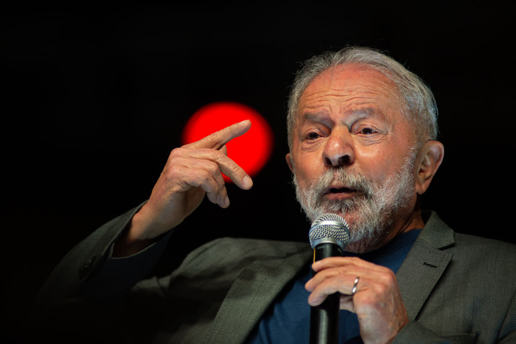 Chances de vitória de Lula no 2º turno diminuíram, mas petista mantém ...