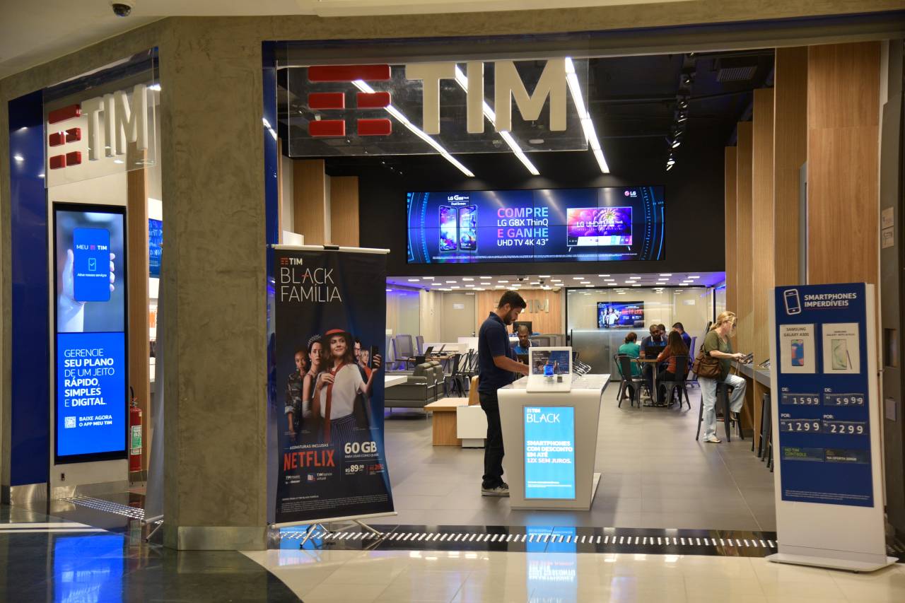 Tim (TIMS3) aprova dividendos complementares no valor de R$ 600 milhões