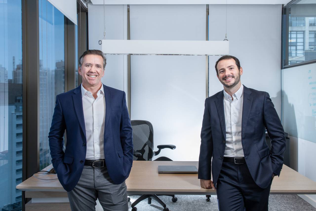 JSL (JSLG3) amplia margem e lucro sobe 74% no 4º tri de 2022, para R ...