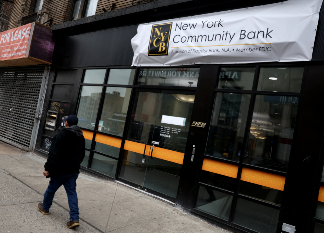 Banco New York Community Bancorp obtém injeção de capital de US$ 1 bilhão