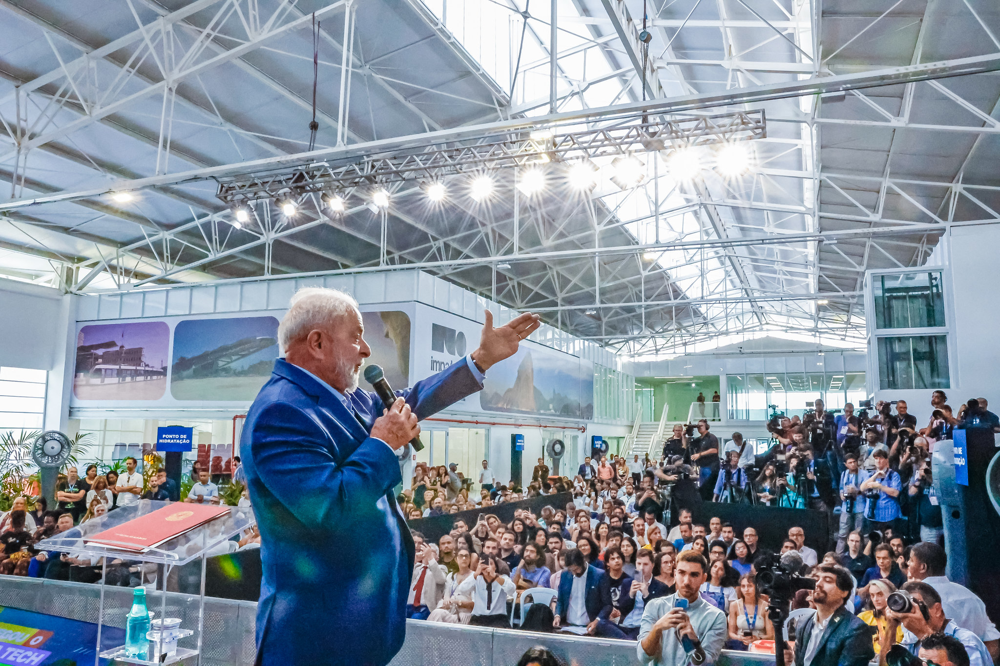 Avaliação positiva do governo Lula cai 5 pontos entre janeiro e maio ...