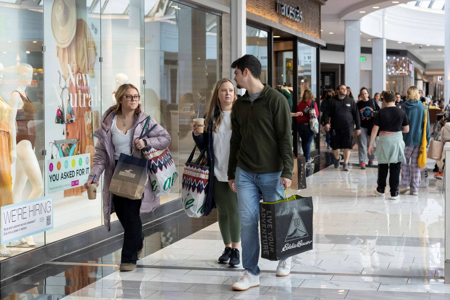 Inflação ao consumidor (CPI) nos EUA fica estável em maio, abaixo do ...