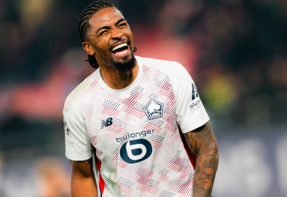 Conheça Alexsandro, zagueiro do Lille que foi catador de latinhas e ...
