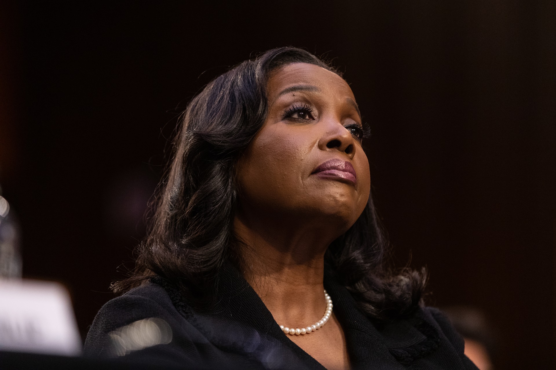 Quem é Lisa Cook, a diretora do Fed que Trump tenta demitir?