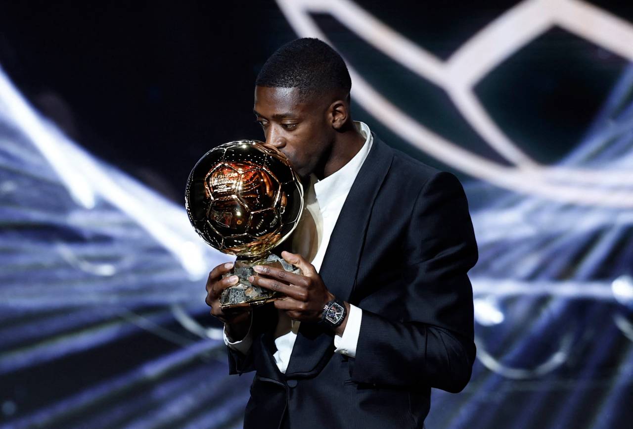 Bola de Ouro 2025: Dembélé, do PSG, é eleito o melhor jogador do mundo