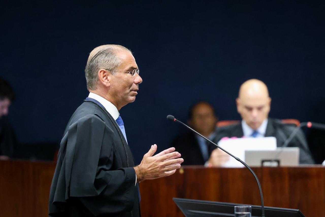 Braga Netto é “inocente” e não pode passar “o resto da vida no cárcere ...