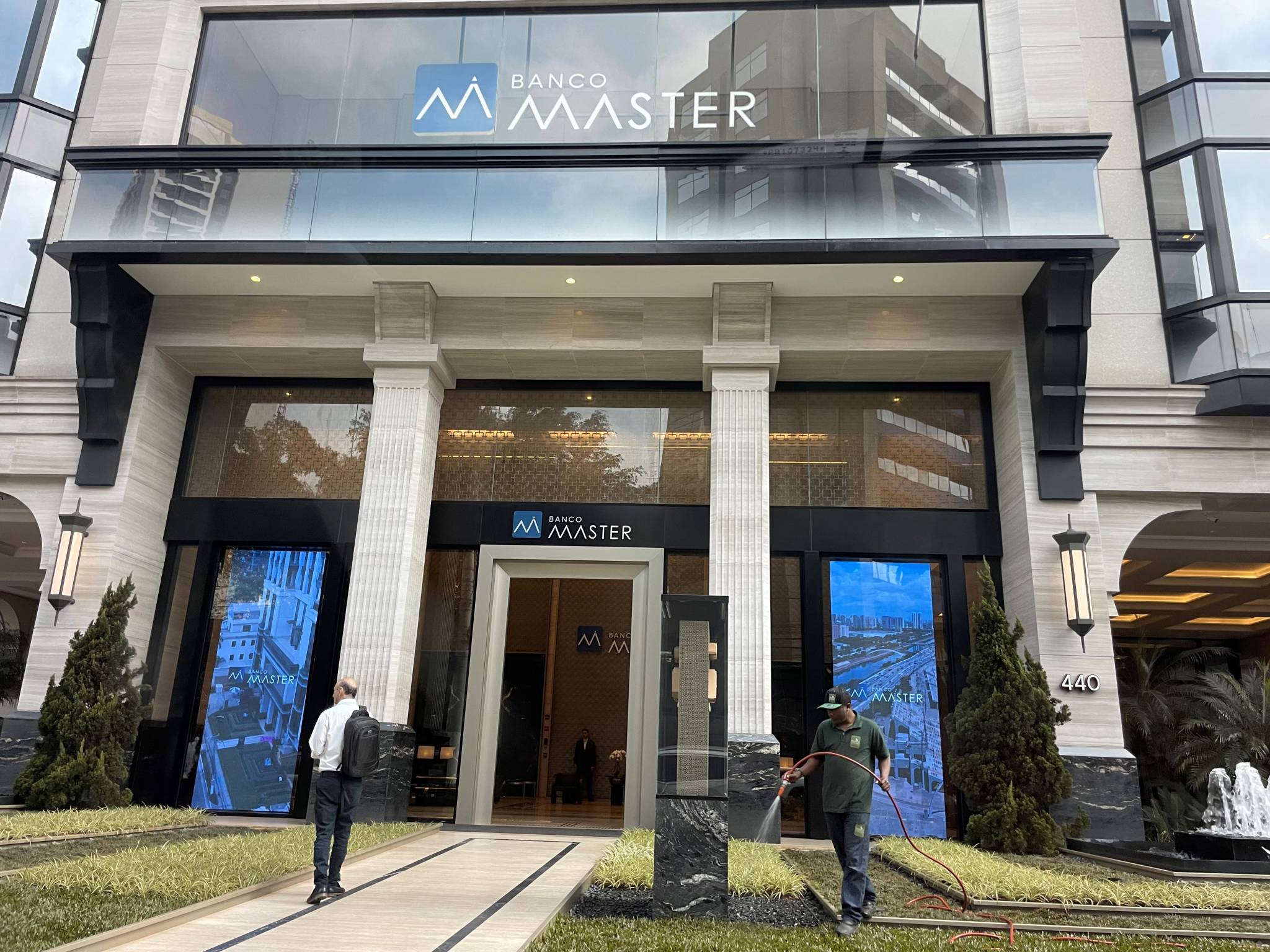 FGC já pagou R$ 37,2 bilhões em garantias a credores do Master, 92% do ...