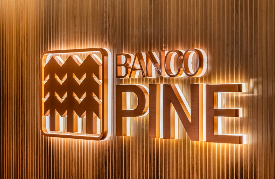 Lucro do Banco Pine cresce 61% no 3º tri